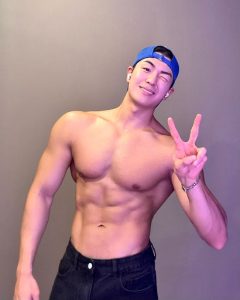 林圭永 Lim Gyu Yeong (722P) - 分桃网